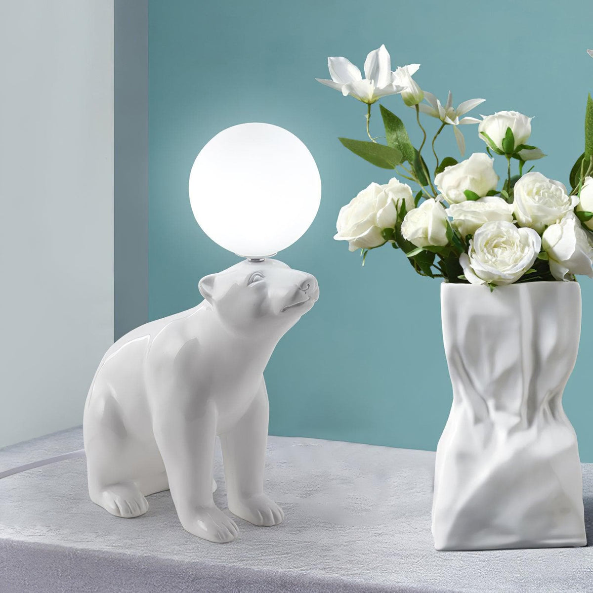 Polar Bear Table Lamp – Metavaya