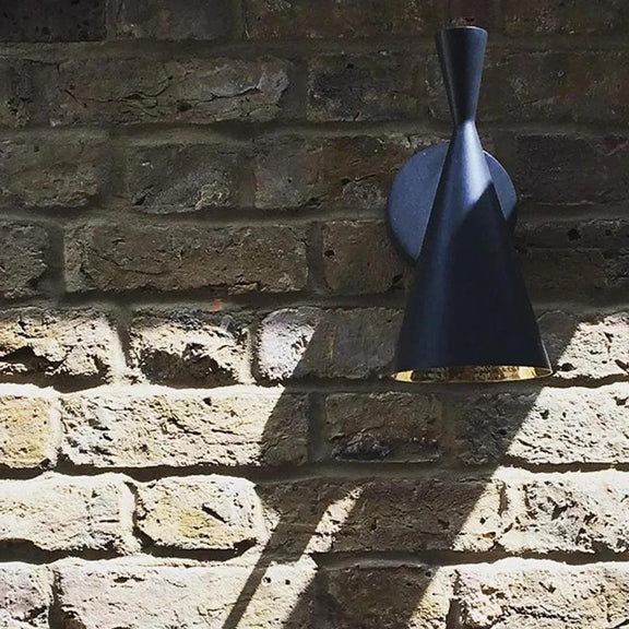 Beat Wall Light for Sale - Black & White – Metavaya